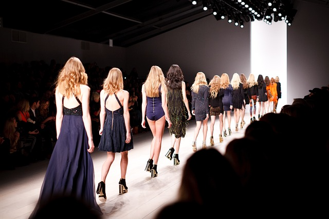 Fashion Dressing Guide for the Workplace: Balancing Professionalism an ...